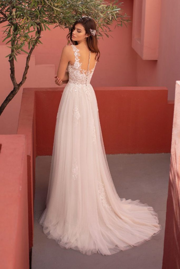 White One Barcelona Collectie | JB Couture