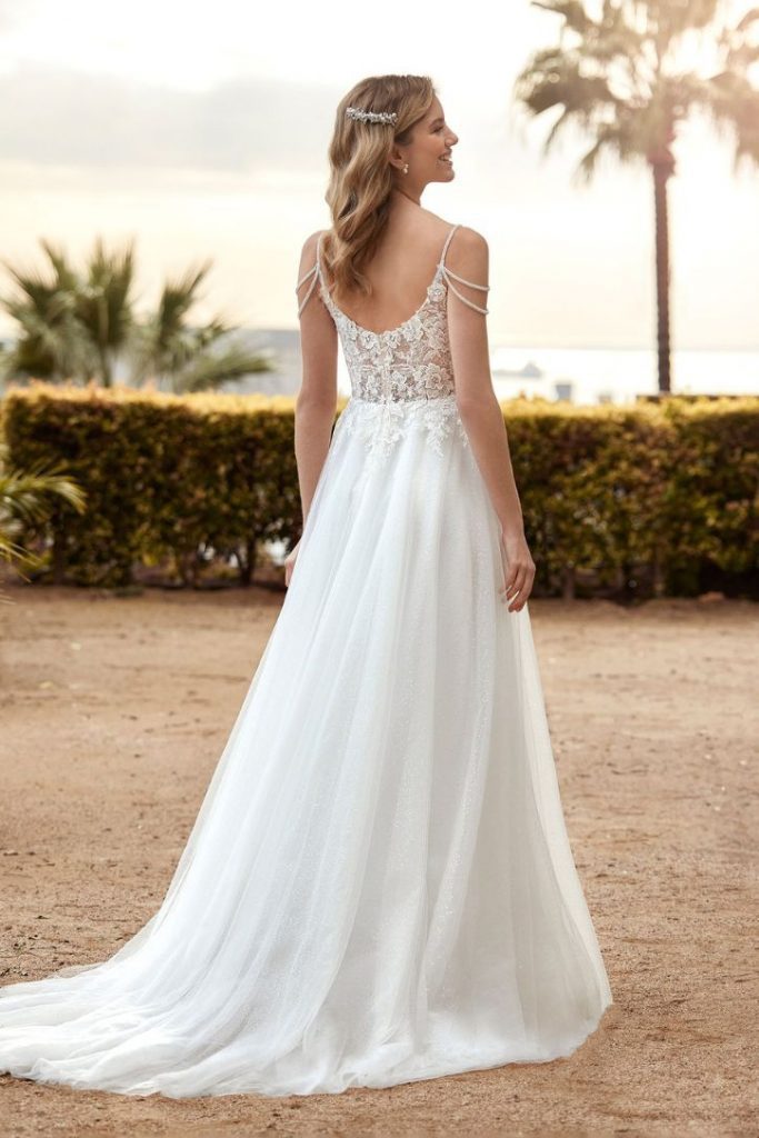 White One Barcelona Collectie | JB Couture