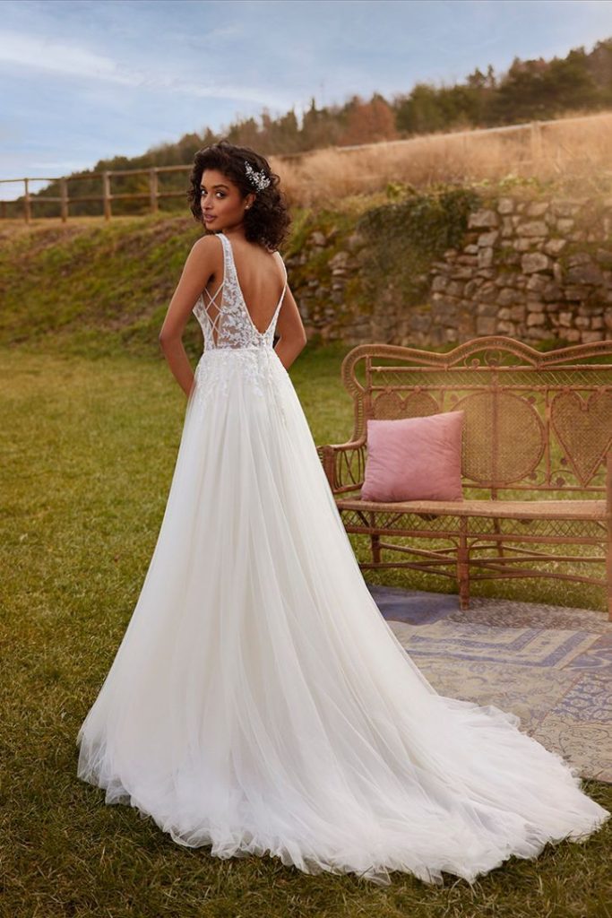 White One Barcelona Collectie | JB Couture